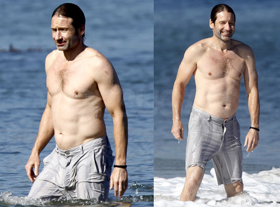 Pictures Of David Duchovny Shirtless In Malibu With Téa Leoni Popsugar Celebrity