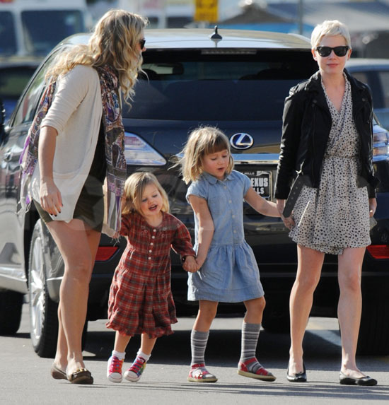 Busy Philipps And Matilda Ledger